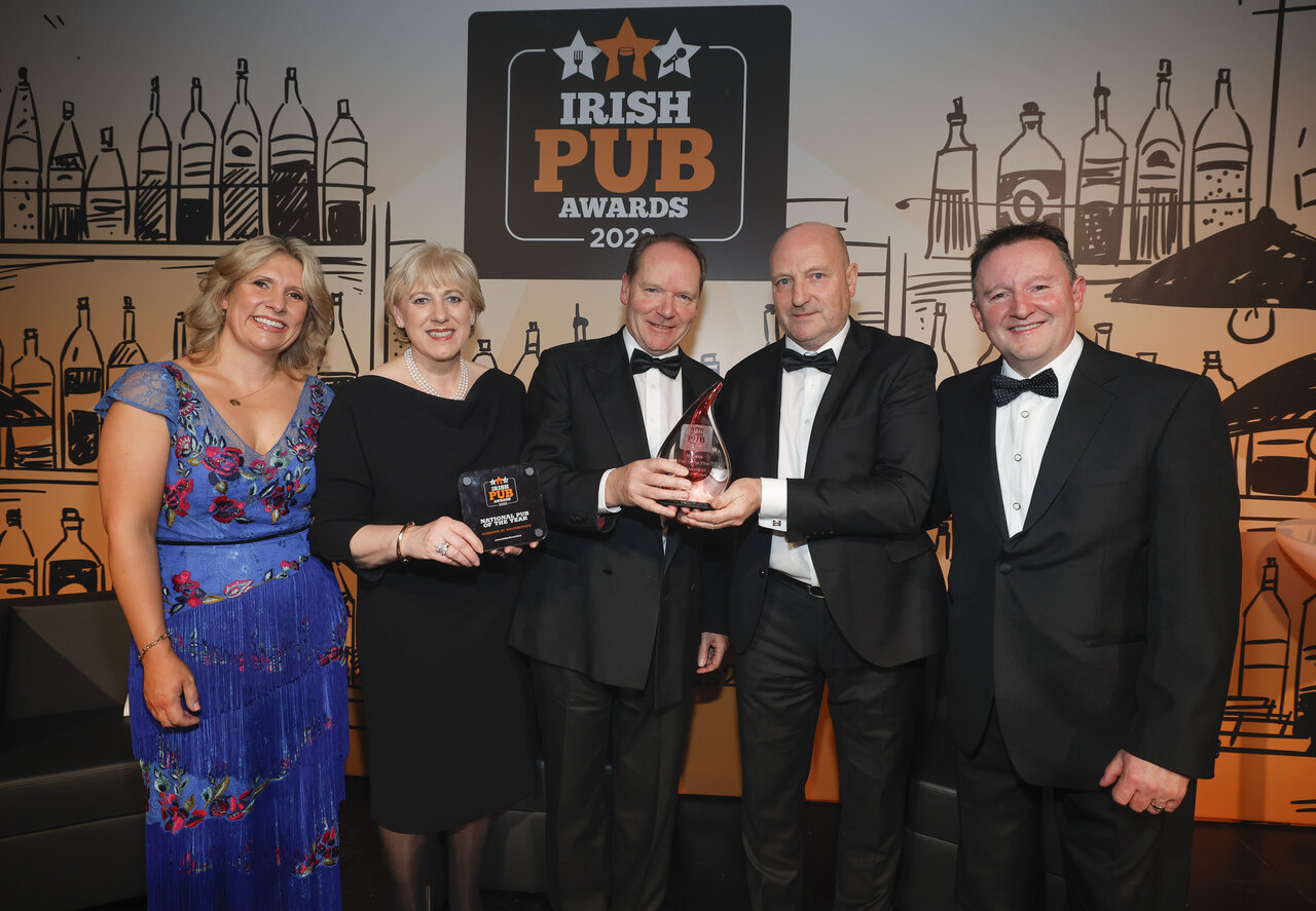 Gleesons of Booterstown – Irish Pub of Year – Drinks Industry Ireland