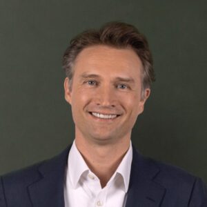 Heineken CEO Dolf van den Brink steps down – Drinks Industry Ireland